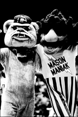 Mascot Photos - The Mason Spirit -- George Mason University